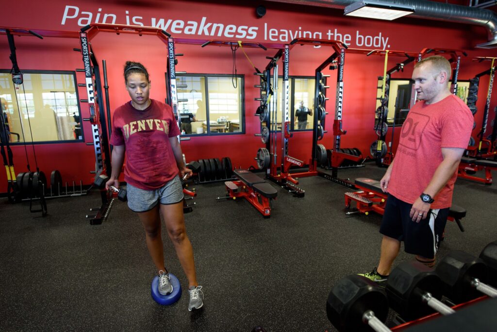 ACL Injuries in Women - Denver Orthopedic Surgeons